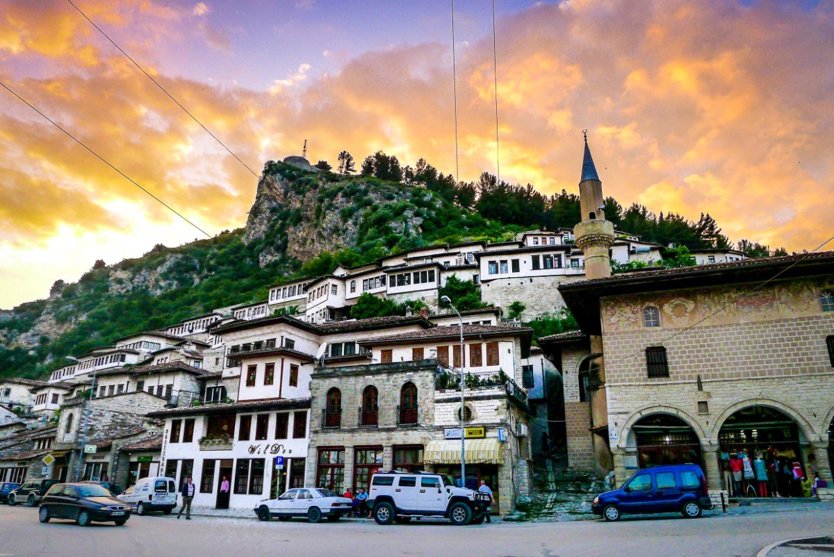 MĚSTO BERAT (UNESCO) | Delfín Travel